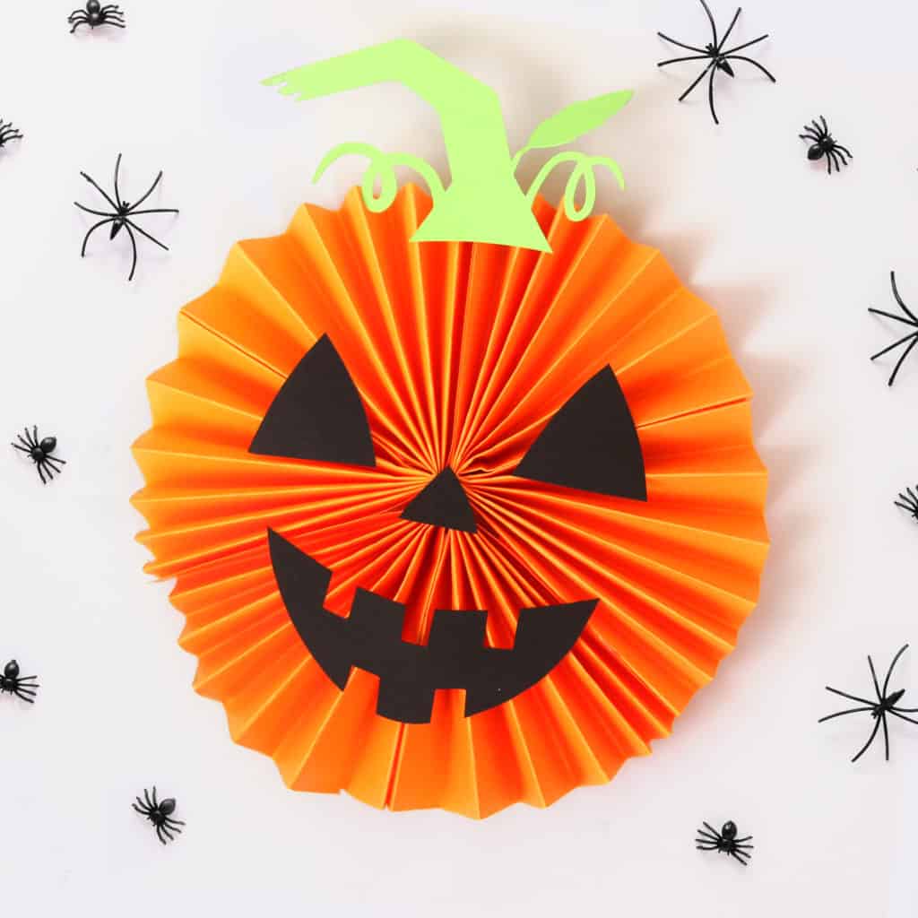 Jack-o-Lantern Paper Fan - free download from PrintWorks