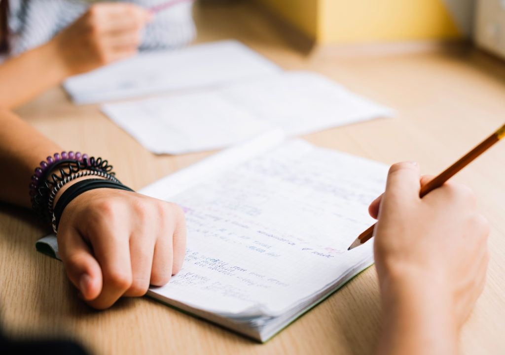 Paper in Education - How Writing on Paper Promotes Cognitive Development